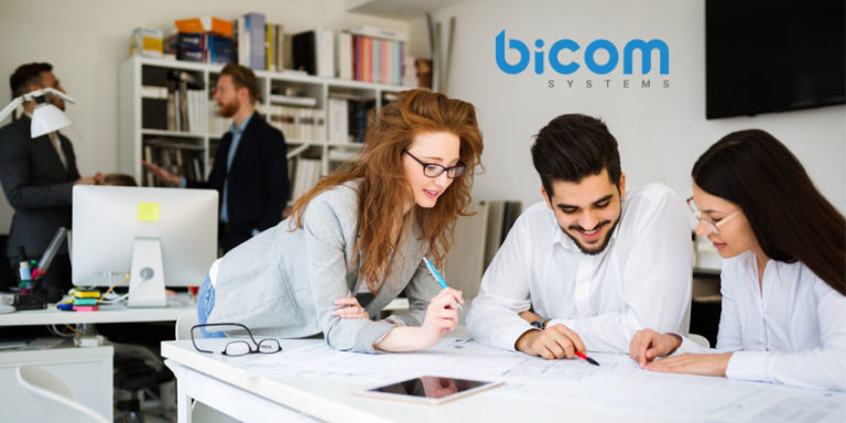 How do you Huddle? An Easy Guide - UC Today